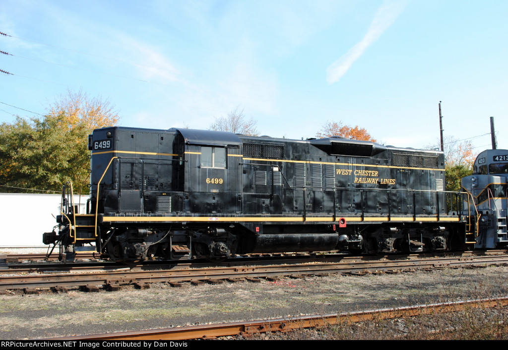 WCRL GP9 6499